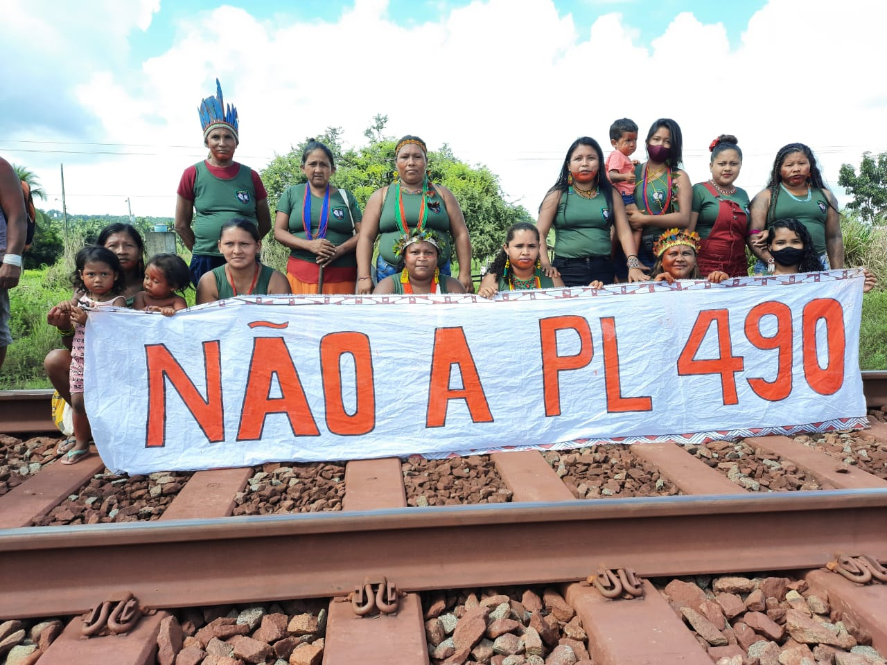 Levante Pela Terra Mobiliza es Ind genas Contra O PL 490 Se Espalham Levante Pela Terra Mobiliza es Ind genas Contra O PL 490 Se Espalham